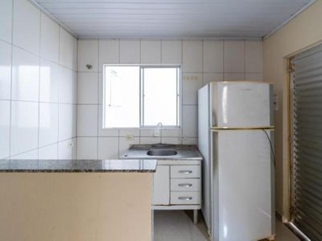 Casa para alugar com 40m², 1 quarto e sem vaga