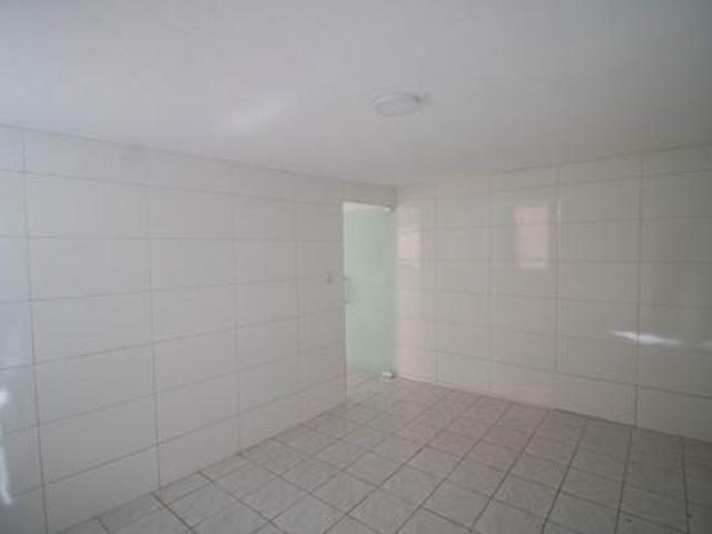 Casa para alugar com 40m², 1 quarto e sem vaga
