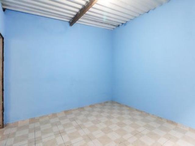 Casa para alugar com 40m², 1 quarto e sem vaga