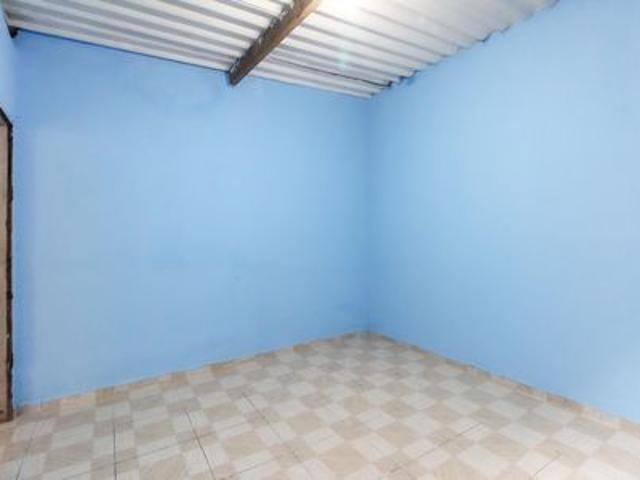 Casa para alugar com 40m², 1 quarto e sem vaga