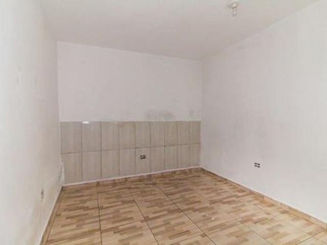 Casa para alugar com 40m², 1 quarto e sem vaga