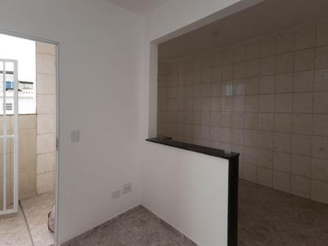 Casa para alugar com 40m², 1 quarto e sem vaga