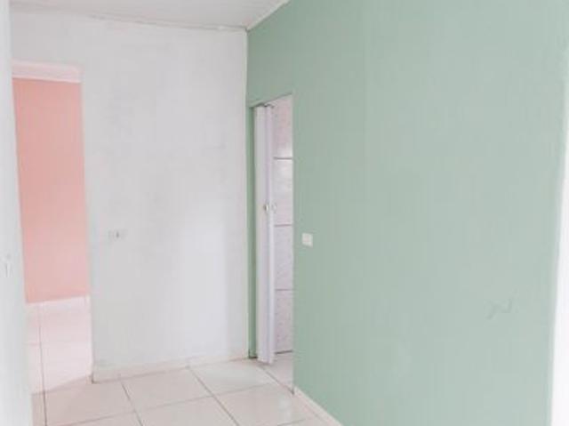 Casa para alugar com 42m², 1 quarto e sem vaga