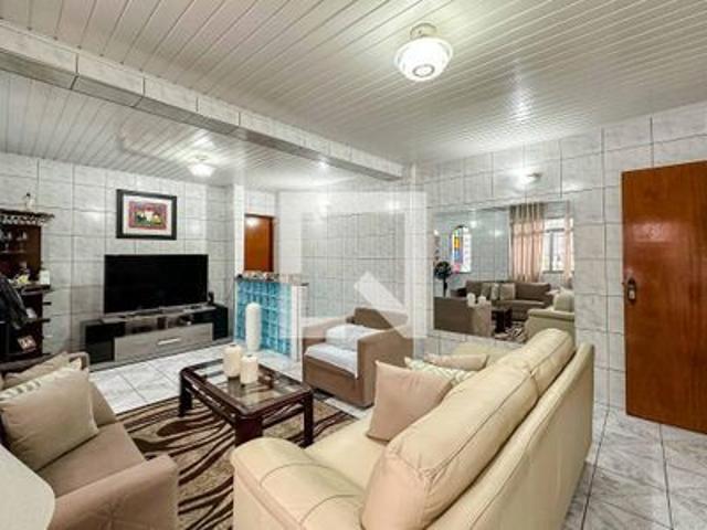 Casa para alugar com 430m², 5 quartos e 3 vagas