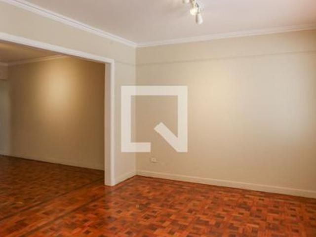 Casa para alugar com 449m², 4 quartos e 5 vagas