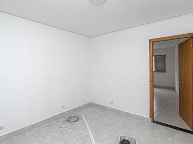 Casa para alugar com 44m², 1 quarto e sem vaga