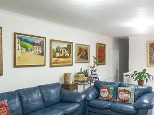 Casa para alugar com 450m², 3 quartos e 3 vagas