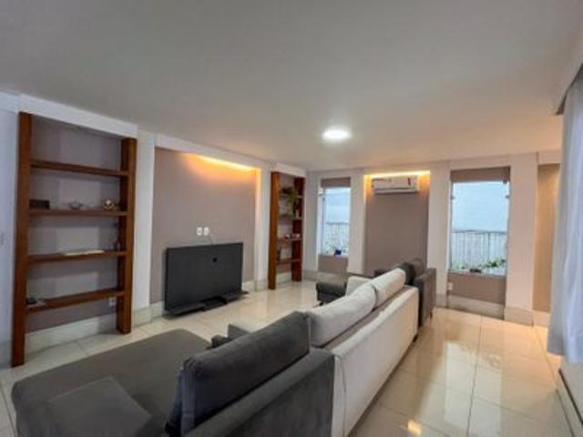 Casa para alugar com 450m², 4 quartos e 3 vagas