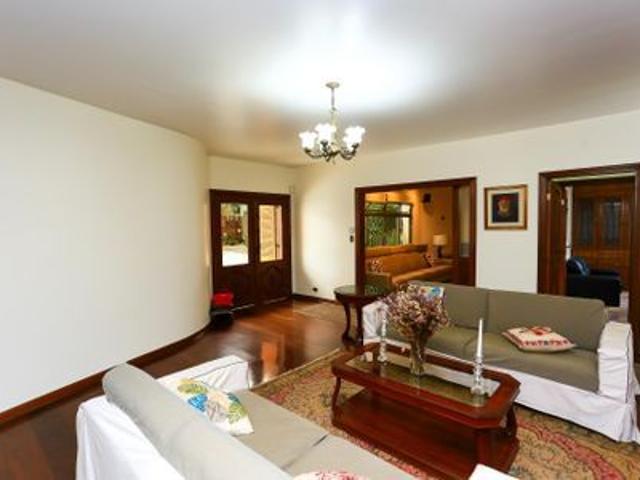 Casa para alugar com 450m², 5 quartos e 7 vagas
