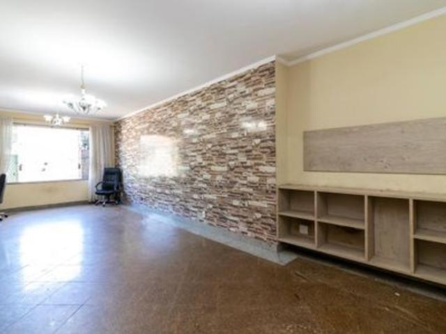 Casa para alugar com 460m², 3 quartos e 6 vagas