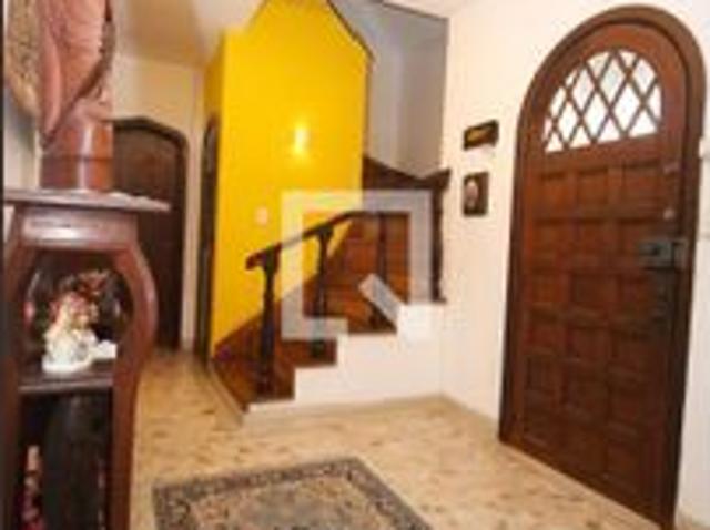 Casa para alugar com 460m², 5 quartos e 4 vagas