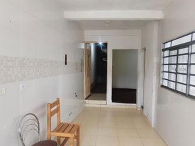Casa para alugar com 48m², 1 quarto e sem vaga
