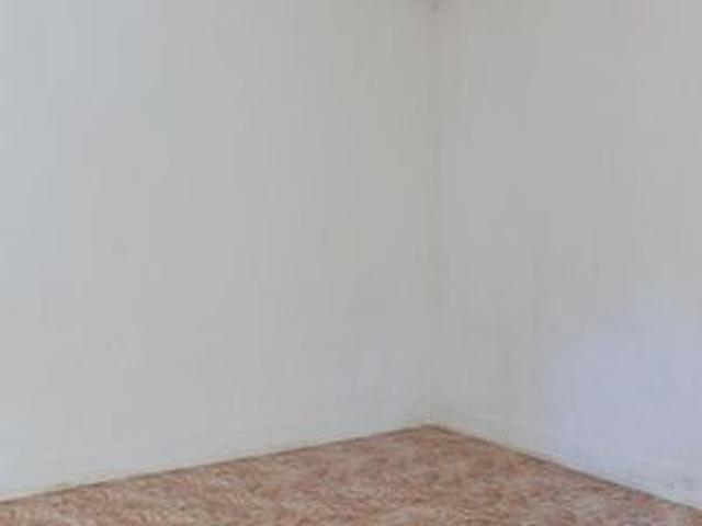 Casa para alugar com 48m², 1 quarto e sem vaga