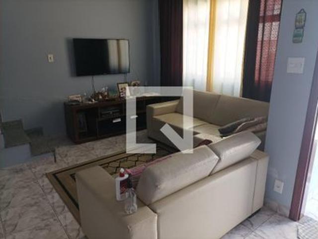 Casa para alugar com 49m², 2 quartos e sem vaga