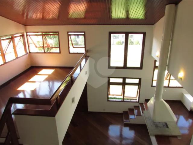 Casa para alugar com 4 quartos, sendo 2 suítes, em Vila São Francisco, São Paulo SP