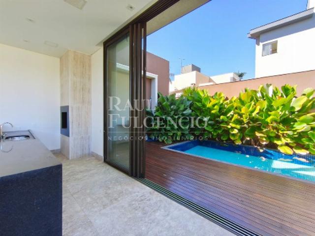 Casa para alugar com 4 Suítes em Recanto do Salto, Londrina PR