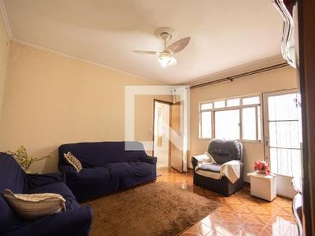 Casa para alugar com 500m², 2 quartos e 4 vagas