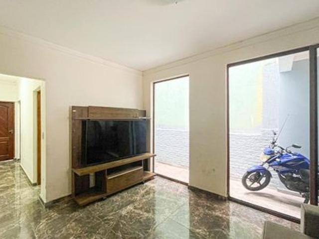 Casa para alugar com 500m², 4 quartos e 2 vagas