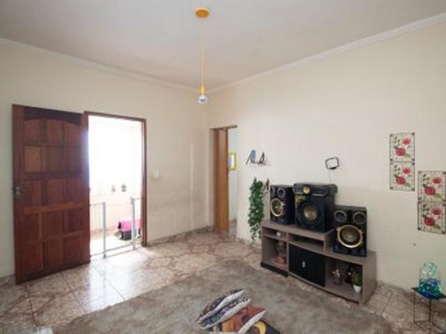 Casa para alugar com 500m², 5 quartos e 2 vagas