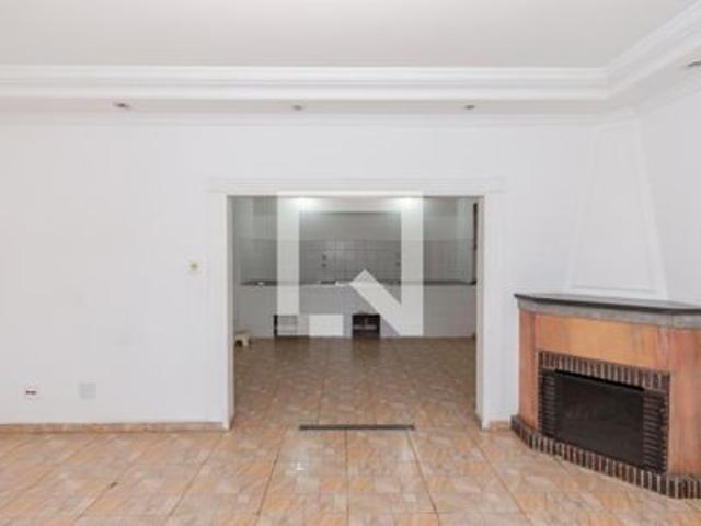 Casa para alugar com 500m², 6 quartos e 3 vagas