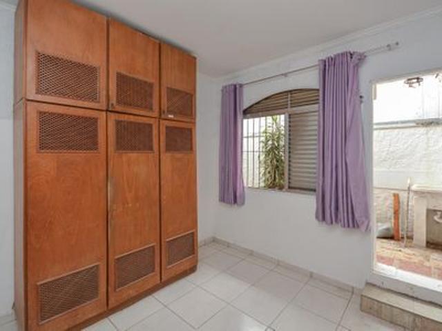 Casa para alugar com 50m², 1 quarto e sem vaga