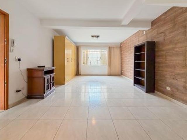 Casa para alugar com 50m², 1 quarto e sem vaga