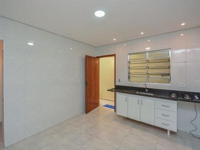 Casa para alugar com 50m², 1 quarto e sem vaga