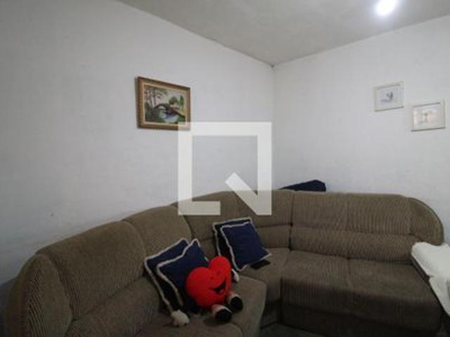Casa para alugar com 50m², 2 quartos e sem vaga