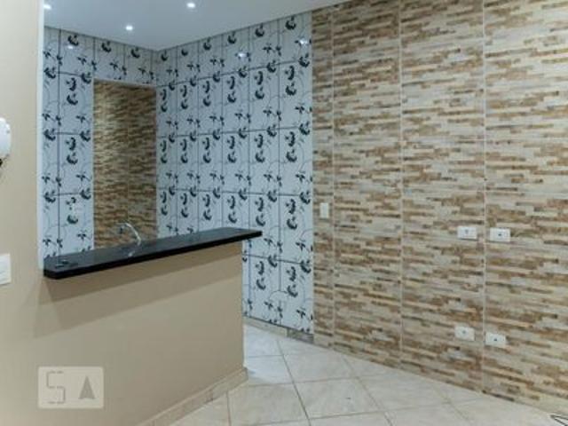 Casa para alugar com 50m², 2 quartos e sem vaga