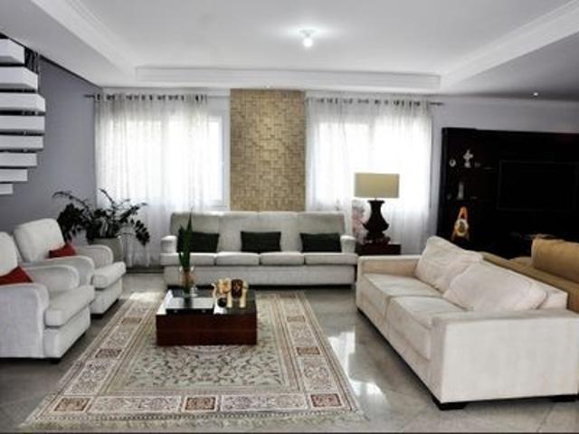 Casa para alugar com 534m², 5 quartos e 7 vagas