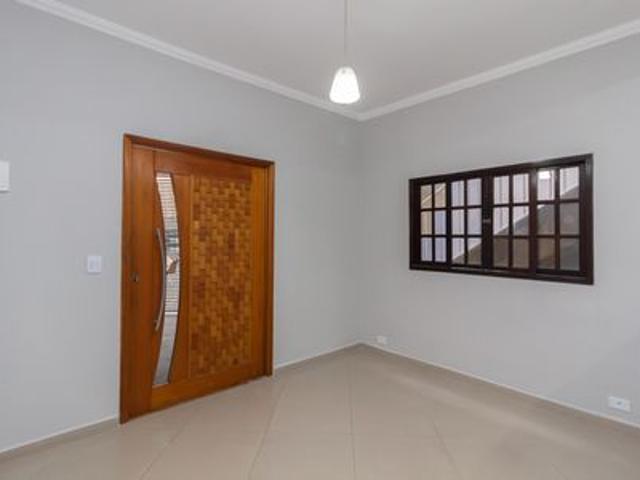 Casa para alugar com 55m², 1 quarto e sem vaga