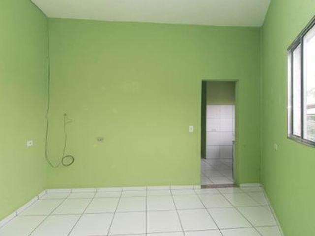 Casa para alugar com 55m², 1 quarto e sem vaga