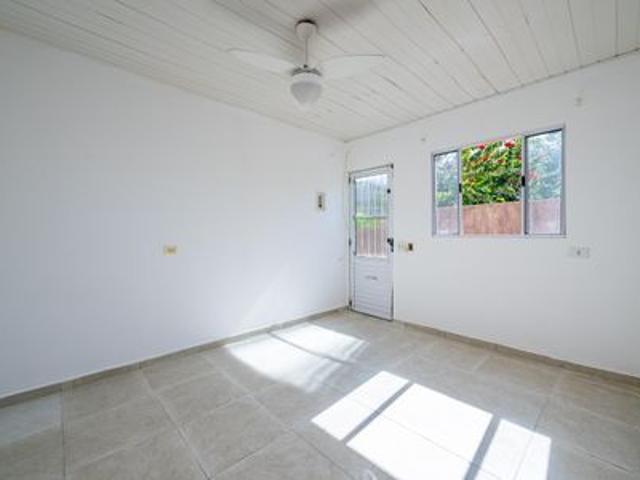 Casa para alugar com 55m², 2 quartos e sem vaga
