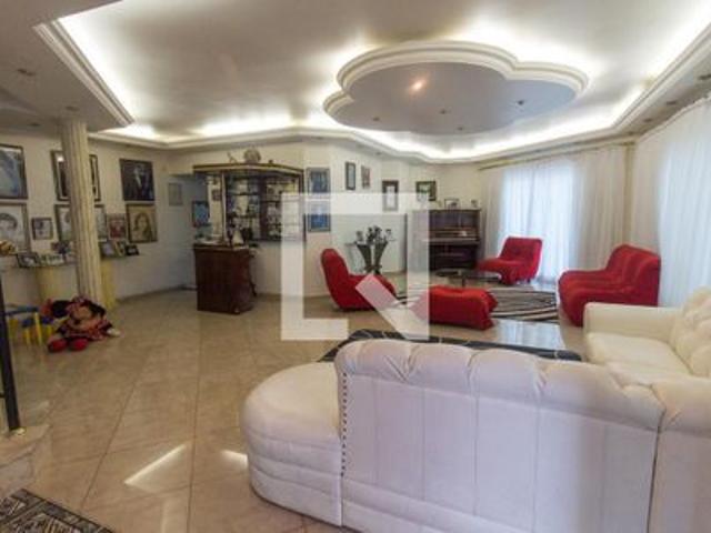 Casa para alugar com 573m², 4 quartos e 7 vagas