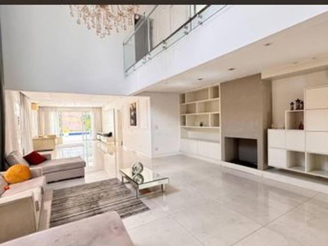 Apartamento para alugar com 0m², 0 quarto e sem vaga