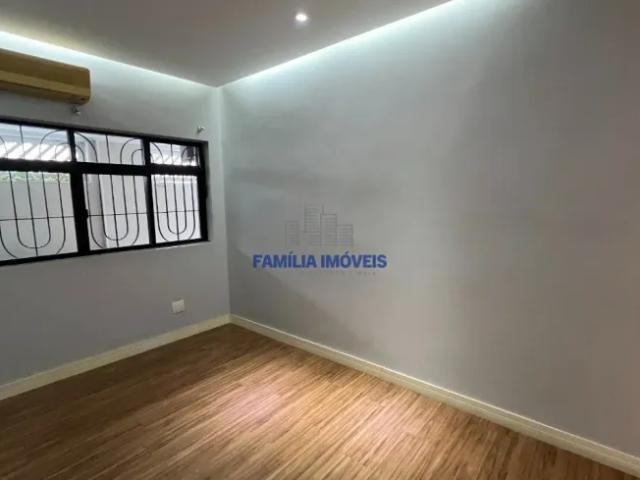 Casa para alugar com 5 quartos e piscina na Aparecida Santos SP