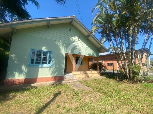 Casa para alugar com 5 quartos no bairro João Pessoa em Jaraguá do Sul