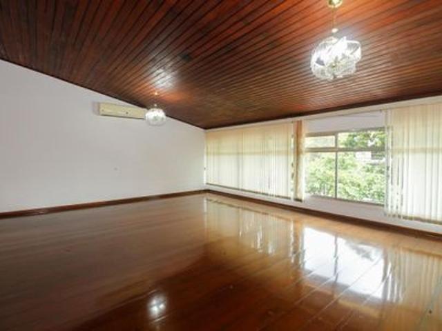 Casa para alugar com 600m², 4 quartos e 6 vagas