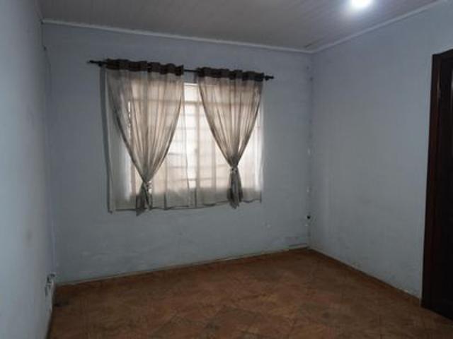 Casa para alugar com 60m², 2 quartos e sem vaga