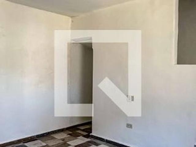 Casa para alugar com 60m², 2 quartos e sem vaga