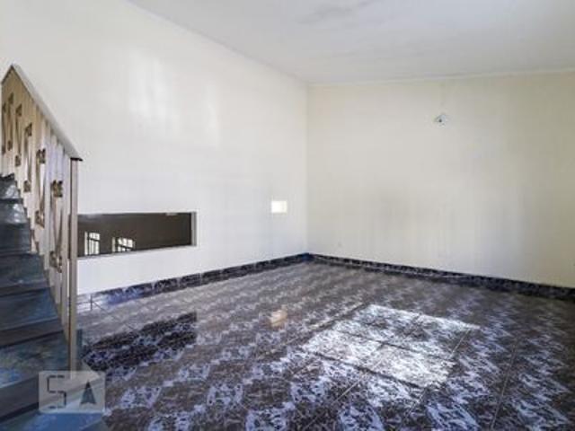 Casa para alugar com 660m², 6 quartos e 4 vagas