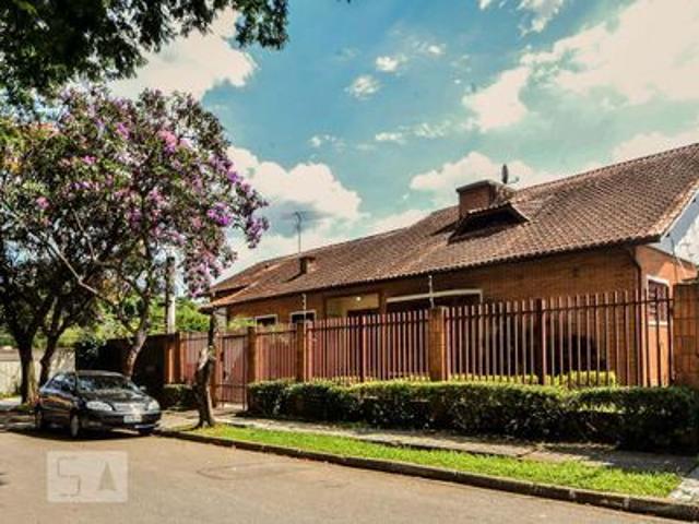 Casa para alugar com 680m², 5 quartos e 4 vagas