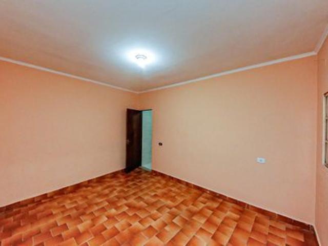 Casa para alugar com 69m², 1 quarto e sem vaga