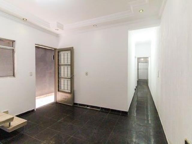 Casa para alugar com 700m², 7 quartos e 2 vagas