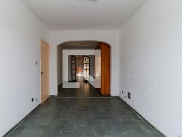 Casa para alugar com 70m², 3 quartos e sem vaga