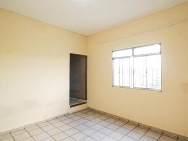 Casa para alugar com 70m², 2 quartos e sem vaga