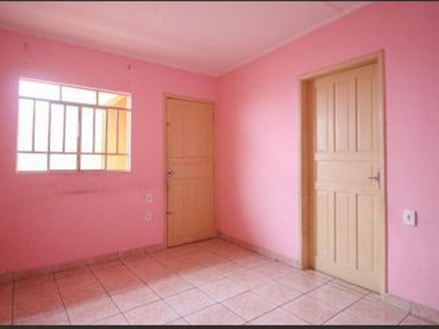 Casa para alugar com 70m², 2 quartos e sem vaga