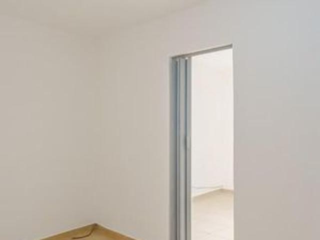 Casa para alugar com 70m², 2 quartos e sem vaga