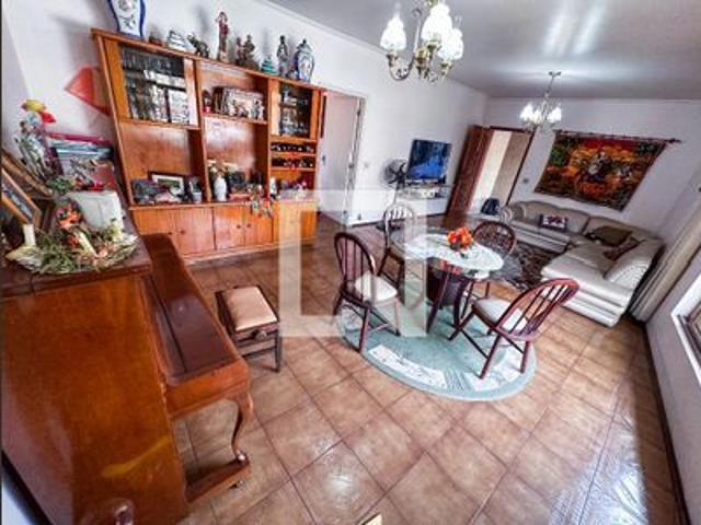 Casa para alugar com 762m², 5 quartos e 8 vagas