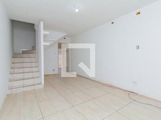 Casa para alugar com 78m², 2 quartos e 1 vaga
